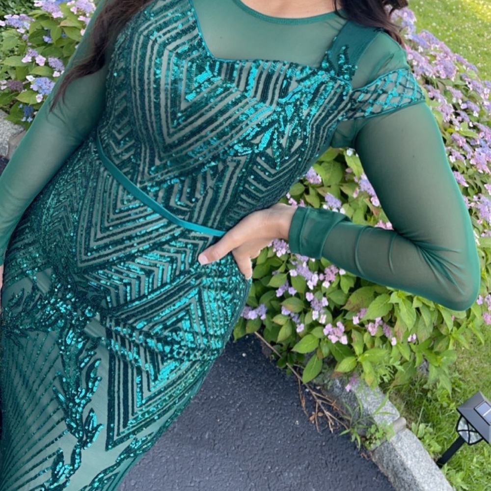 Mermaid Style Evening Gown - Gem